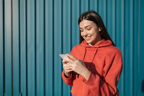 Why Is Snap Stock Crashing And Is It A Buying Opportunity The Motley Fool