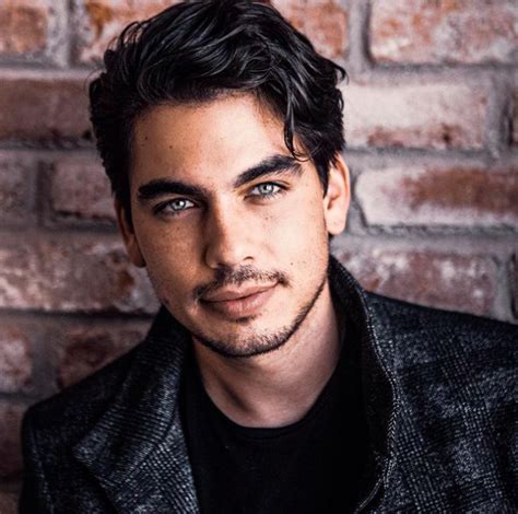 Teo Y Gonzalo Son Una Pareja Gay En Nueva Telenovela Homosensual