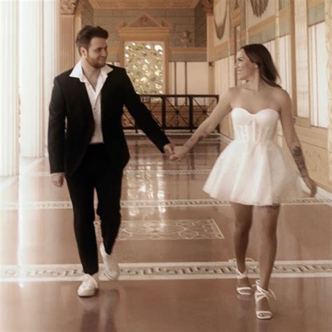 Alex Warren Kouvr Annon Dream Wedding Ideas Dresses Bride Reception