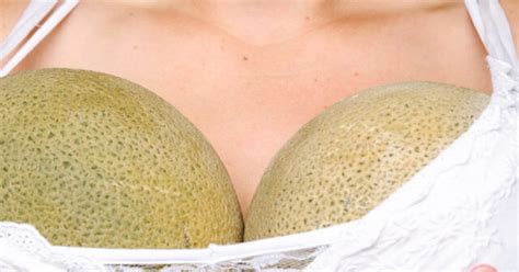 Guardian Seethes Over Giorgia Meloni Sexualising Herself