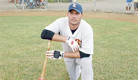 Erick Almonte Se Integra A Practicas Gigantes