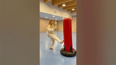 Karate Shotokan Edsberg Dojo Helen Karate Klubb Youtube