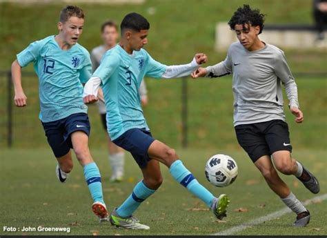 Marouane Bentaleb En Ghalil Bousnane Komen In Actie Tijdens Stagedag Knvb O15 Sparta Rotterdam