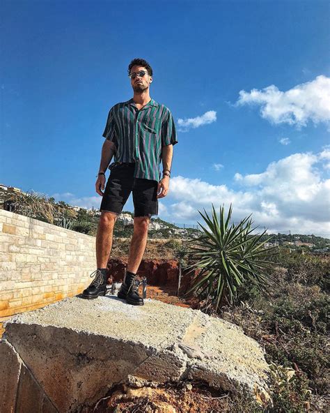 Philippe Pilon La Star De Télé Réalité Québécoise Ton Barbier