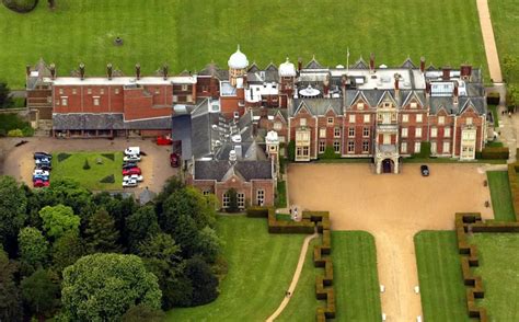 Sandringham Estate The Queens Favourite Retreat Where Andrew Will