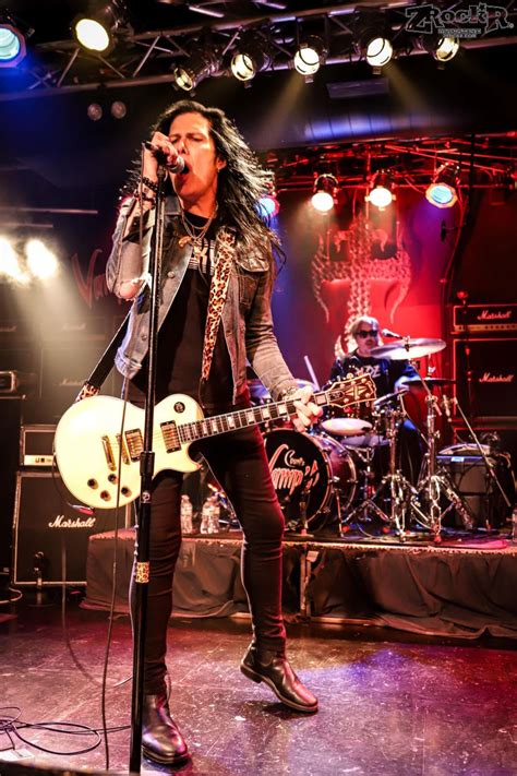 Todd Kerns And The Minges Turn It Up At Vampd Zrockr Magazine