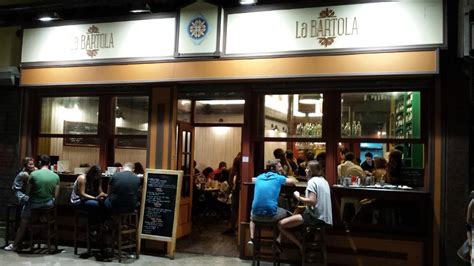La Bartola A Must Visit Tapas Bar In Sevillas Casco Antiguo