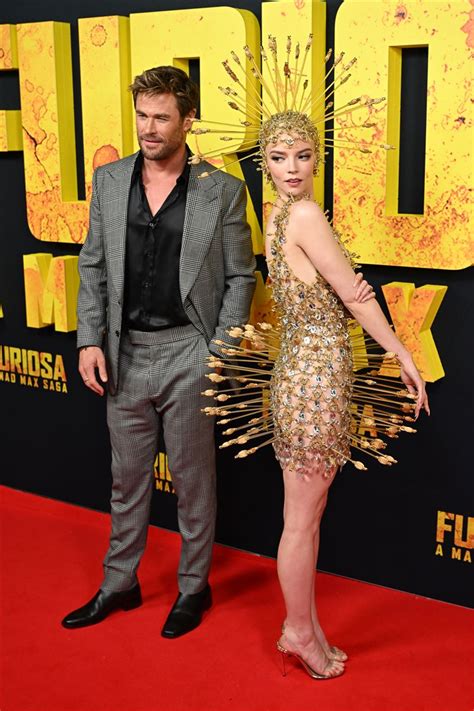 《后翼》安雅裸送蜜桃臀！活體草船借箭 金箭裝護身「沒人敢伸鹹豬手」 娛樂星聞