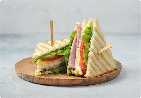 Blt Sandwich Restaurant Mississauga Craveables Cafe
