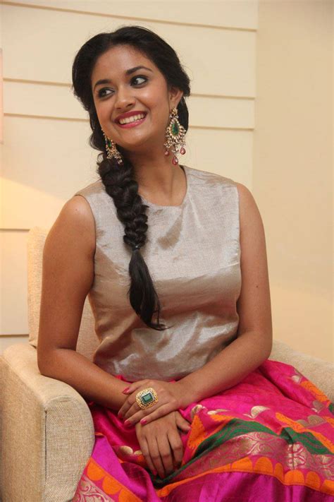 Keerthi Suresh Hot Sexy Height Wiki Affairs Upcoming Movies Bra Size Figure Body Babefriend