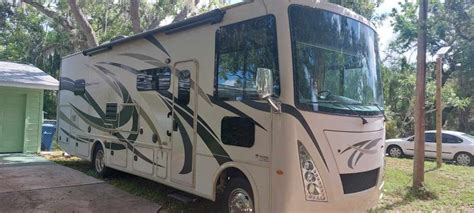 2017 Thor Motor Coach Windsport 31s National Vehicle