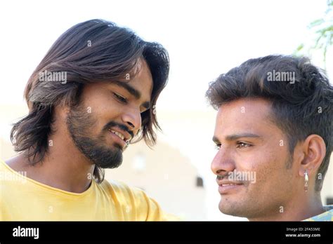 Jeunnes Mec Gays Beaux Banque De Photographies Et Dimages à Haute