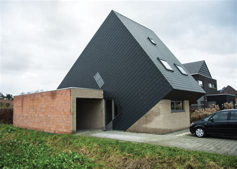 Domi Good Ugly Belgian Houses