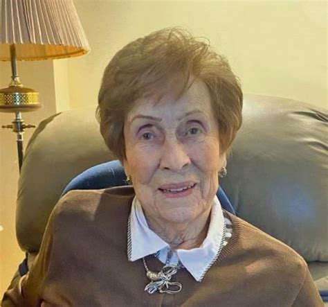 Helen Todd Obituary 1929 2025 Nsn Bc North Shore News
