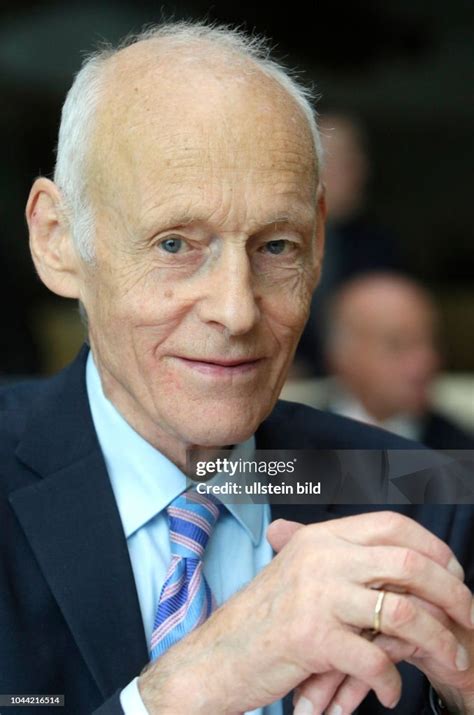 Wilhelm Von Gottberg Afd Vor Der Ersten Fraktionssitzung Der Afd News Photo Getty Images