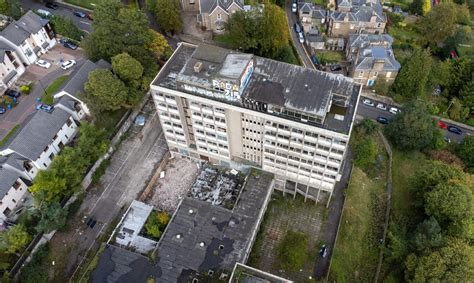 12 Senior Staff Who Left Dundee University During Financial Crisis