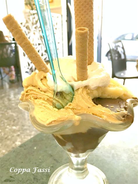 La Storica Gelateria Fassi Di Roma