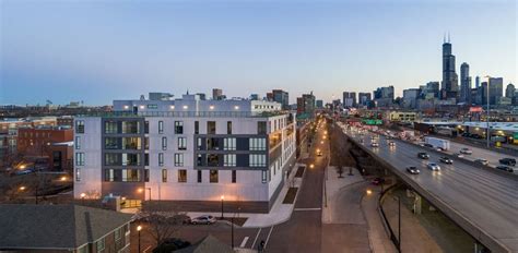 X Luxury Apartment Building In Chicago E Architect