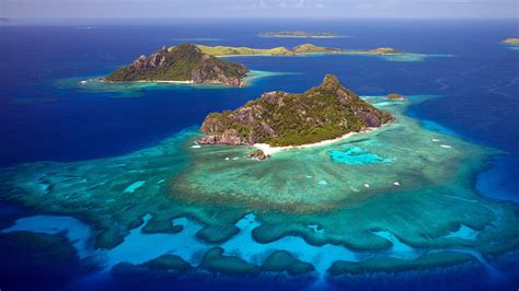 Coral Reef Island Of Monuriki Mamanuca Islands Fiji Bing 4k Preview