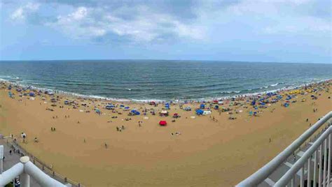 How To Spend 24 Hours Visiting Virginia Beach Cycling And More The