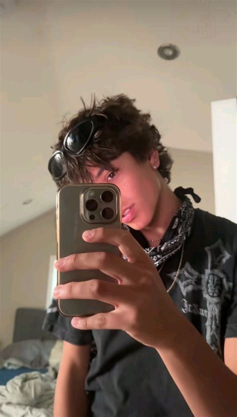 21 Shhh Ideas In 2025 Cute Guy Pics Cute Guys Cute Blonde Guys