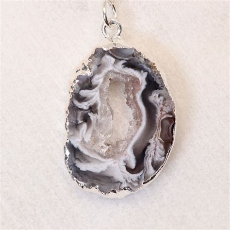 Druzy Geode Necklace Etsy