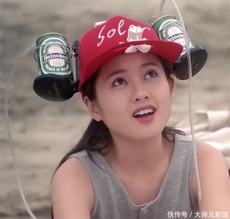 “人间蜜桃”李丽珍：28岁一脱成名，57岁依旧单身，却比女儿还美 360娱乐，你开心就好