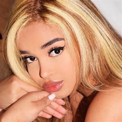 Giselle Lynette Contact Info Find Influencer Numbers Address Email
