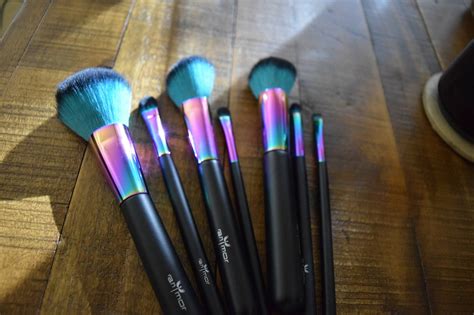 Prismatic Rainbow Makeup Brushes 7 Piece Set Sugar And Cotton