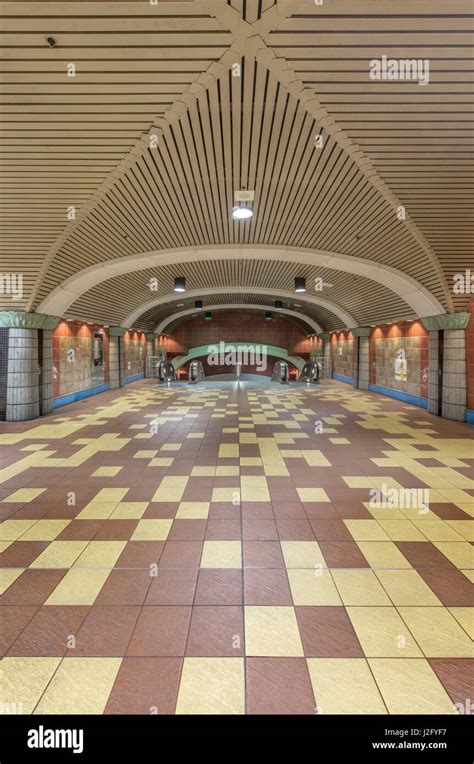 Usa California Los Angeles Hollywood Vine Metro Station Large