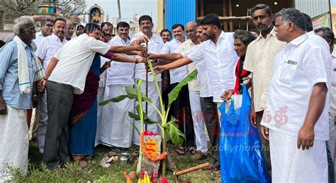 Bhumi Puja ரூ 20 லட்சத்தில் சிமெண்டு சாலை அமைக்க பூமி பூஜை
