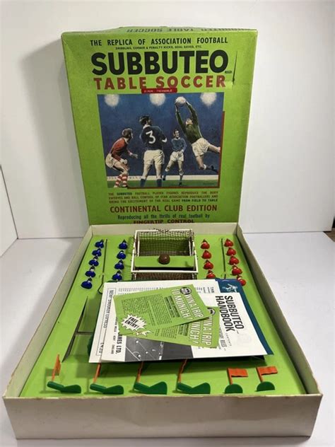 Vintage Subbuteo Table Soccer Boxed Set Continental Club Edition 1970s
