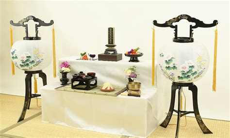 【楽天市場】【p5倍627～628限定】 ダンボール祭壇 初盆 新盆 法事 軽量 盆提灯 盆棚 祭壇 三段 二段 精霊棚 コンパクト