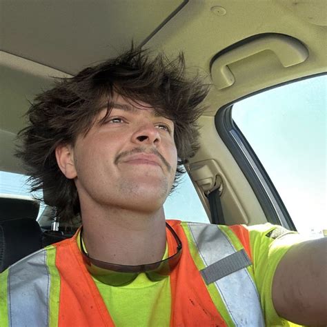 Mcall Burnham Mcallburnham Snapchat Stories Spotlight And Lenses