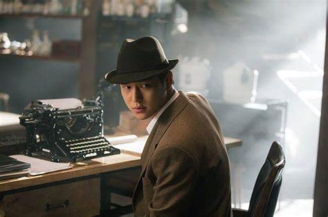 10 Adu Gaya Yoo Ah In Dan Go Kyung Pyo Di Drama Korea Baru Idn Times