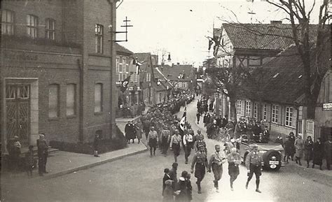 Käthe Heusermann Nee Reiss Archives