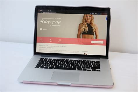 Sophia Thiel Erfahrungen Das 12 Wochen Programm Im Test Intouch