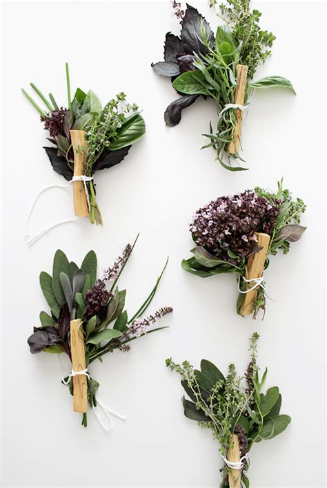 Diy Fresh Herb Bouquets Almost Makes Perfect Kräuterstrauß The Herbs Kräuter