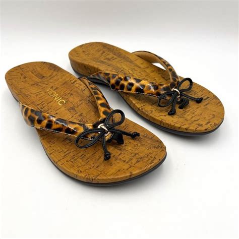 Vionic Shoes Vionic Cassie Leopard Print Flip Flop Size 1 Wide Arch Support Poshmark