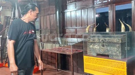 32 Pusaka Sultan Hasanuddin Yang Dijaga Laskar Rasulullah Di Kabupaten Gowa