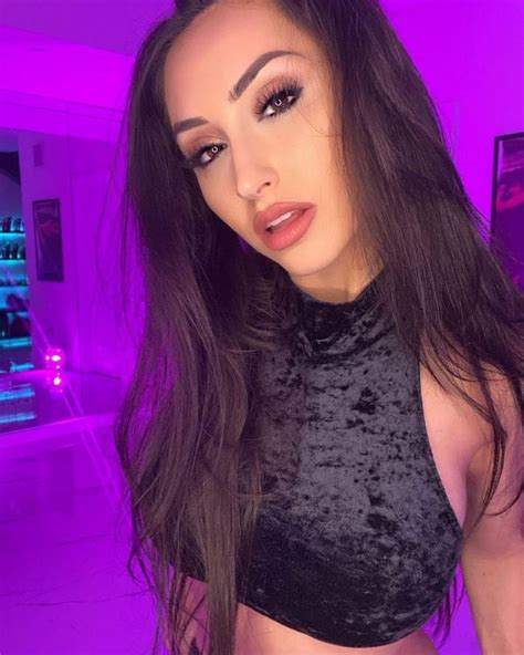 Reya Sunshine Age Height Wiki Biography Net Worth Boyfriend And More