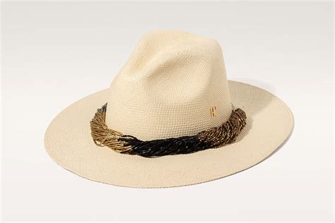 Namibia I Hat Hannia Char