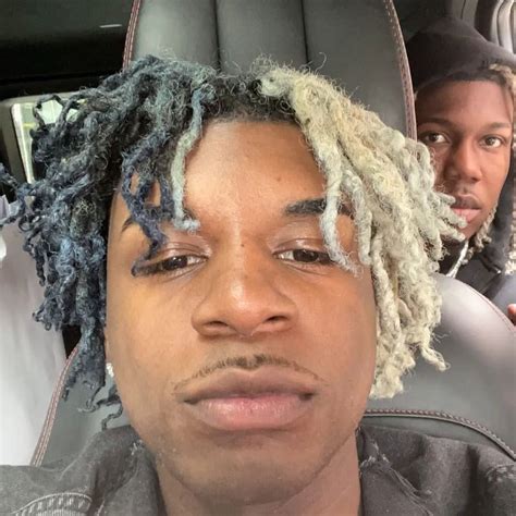 Ken Carson Appreciation Post With Lonely Photobomb🤗 Rplayboicarti