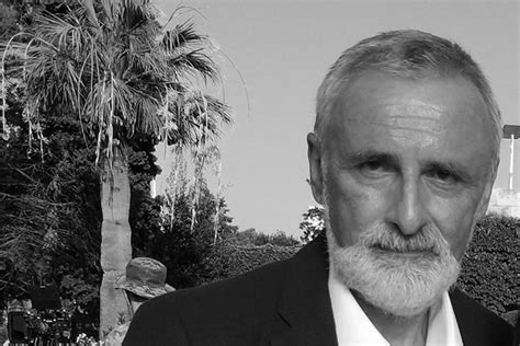 Umro Poznati Glumac Nakon TeŠke Bolesti Borio Se Do Poslednjeg Daha Foto