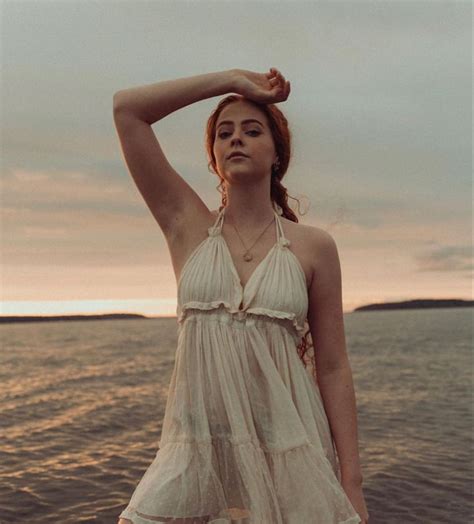 Faith Collins Beautiful Redhead Ginger Girls Hottest Redheads