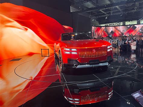 センチュリー（suvタイプ）が発売 国内最高価格2 700万円究極のショーファーカー Cobby