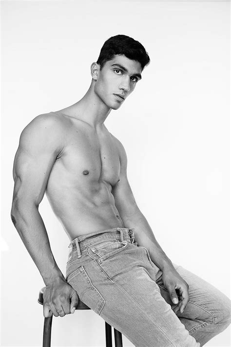 Rayan B Men Mainboard Nevs