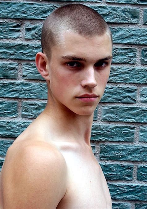 Ludocaine Buzz Lightyear Buzz Cut 3mm Buzz Buzz Cut Acne