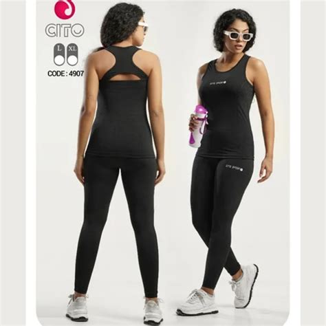 لباس ورزشی زنانه نیم تنه کراپ تاپ شورتک لگ مانتو آرمین اسپرت