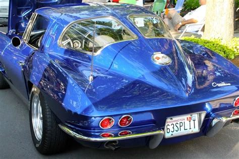 Pin By Noodles On 63 Split Window Corvette Vintage Muscle Cars Chevy
